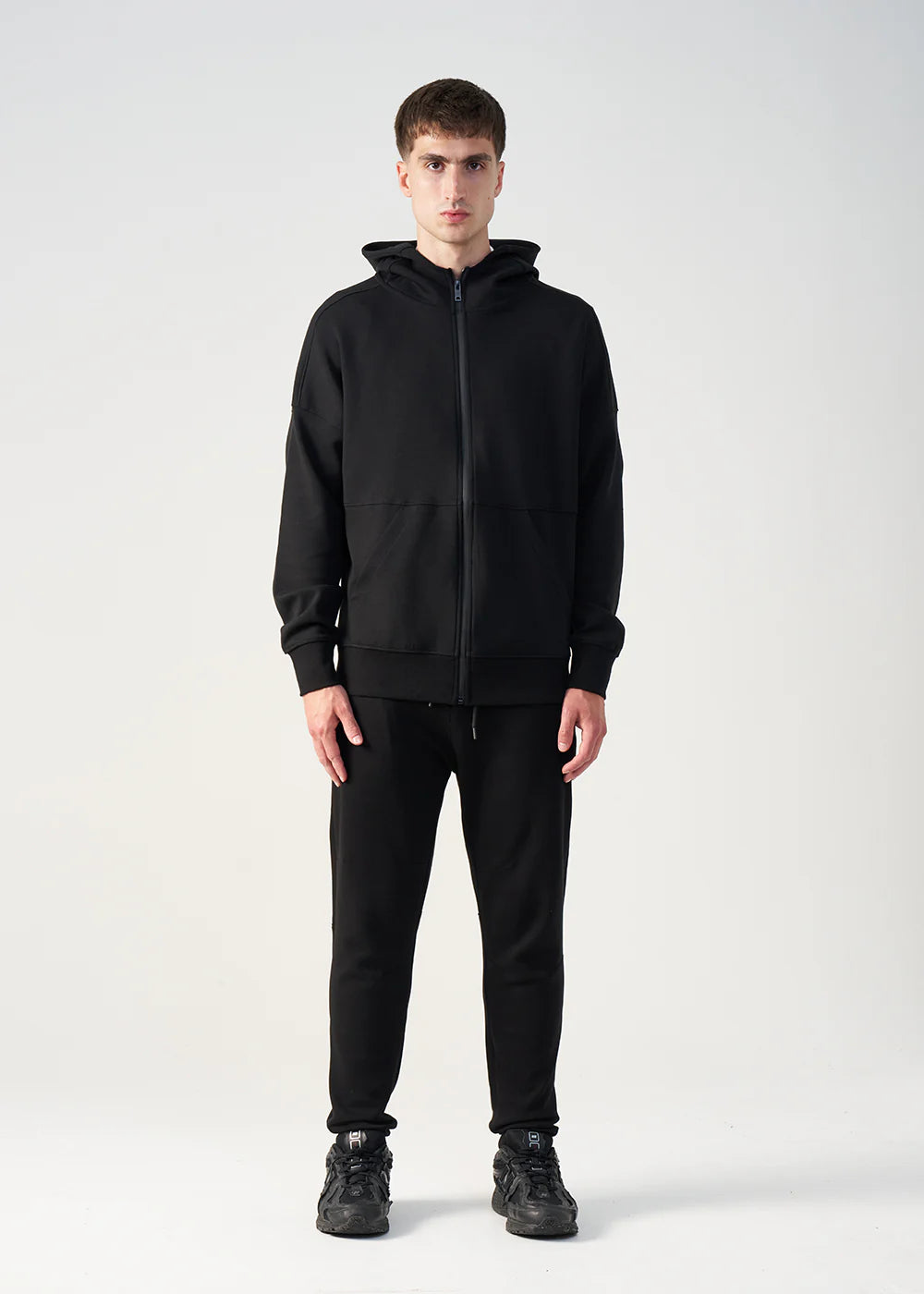 12 OZ Black Tech Tracksuit – BLANK KINGDOM
